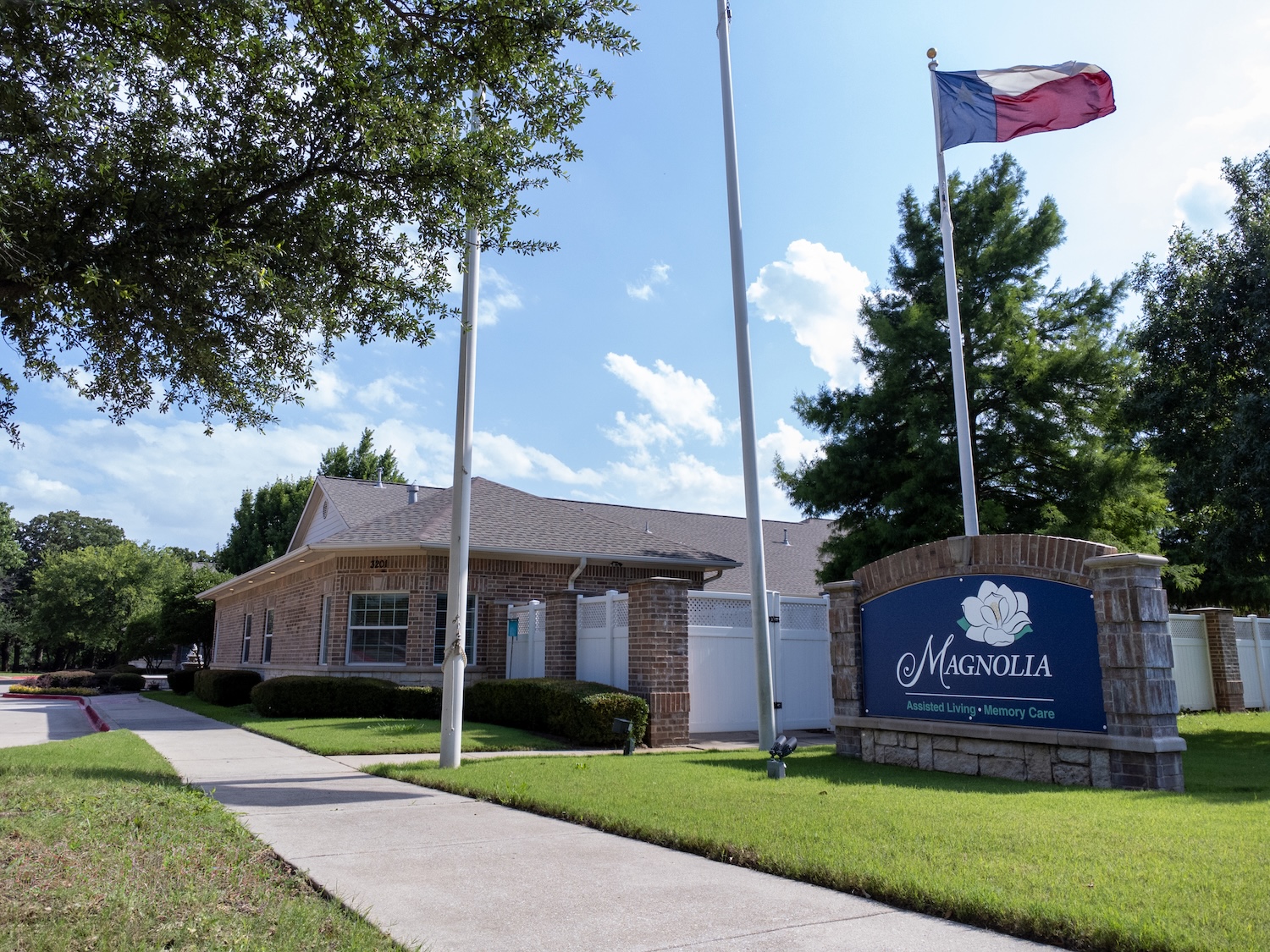 Magnolia Assisted Living and Memory Care